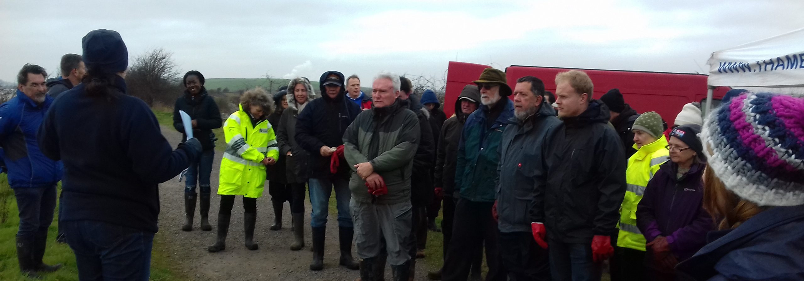 Thames21 volunteers embrace Great British Spring Clean - Thames21